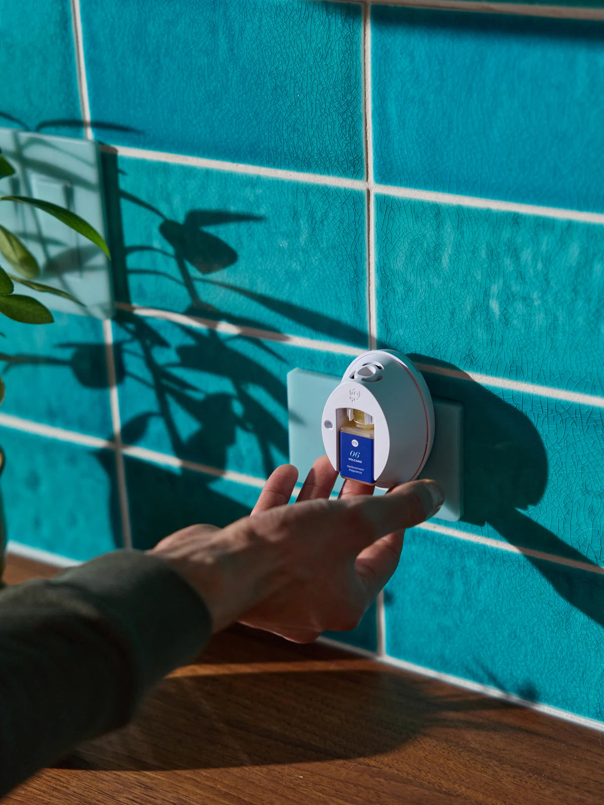 Pura Mini Device – The Vault Clothing Co.